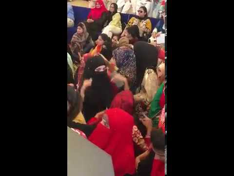 Pakistani University Function Girls Dance - YouTube