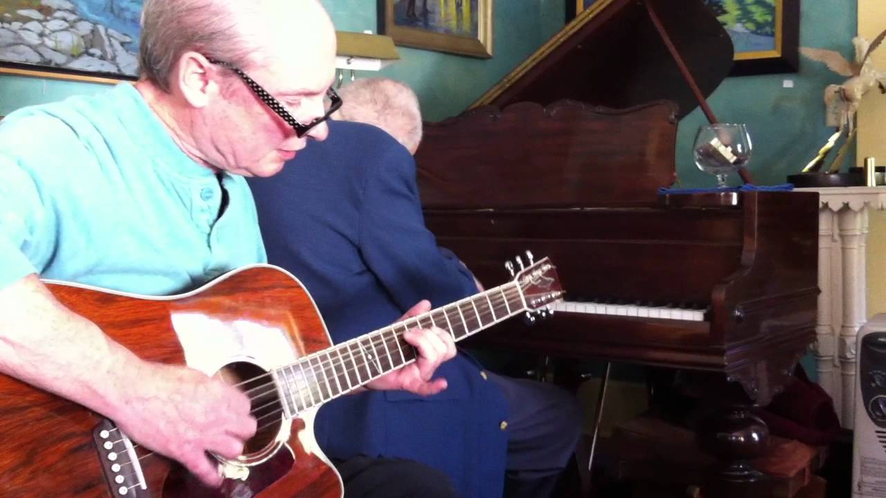 Ain't Misbehavin at Coddington Road. Ed Clute leads the jam - YouTube