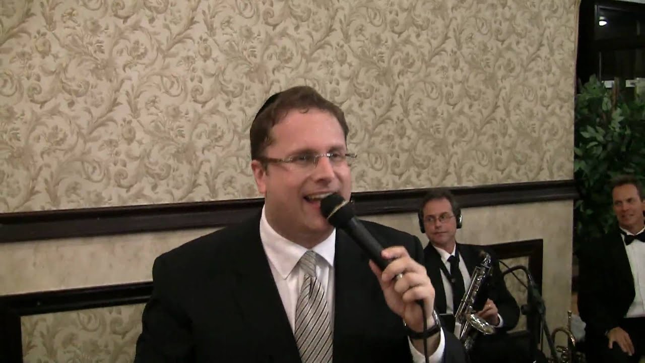 Shloime Dachs Ending A Great Chasuna And Singing And Dancing With The ...