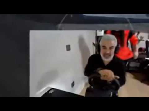 KENDİNE MÜZİSYEN BABASI İLE FORZA HORİZON 4 OYNUYOR! KÜFÜRLÜ !!!