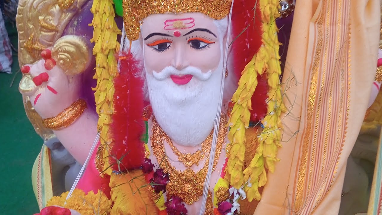 Poonam Devi is live विश्वकर्मा भगवान की तरफ से हार्दिक शुभकामनाएं आप ...