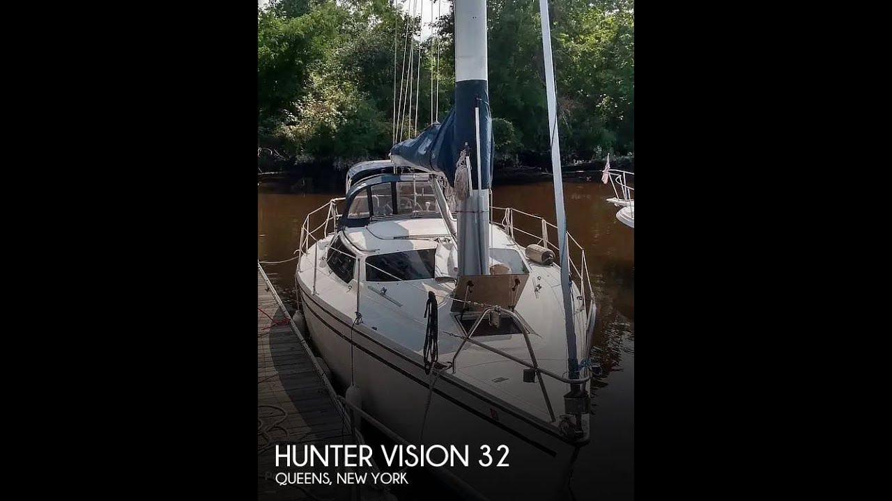 Used 1991 Hunter Vision 32 for sale in Queens, New York - YouTube