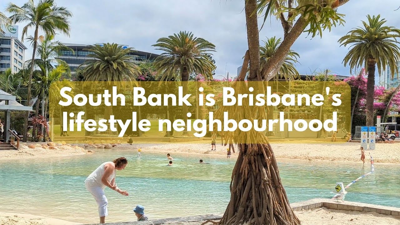Checking out Australia's ONLY MAN-MADE INNER CITY beach in South Bank ...