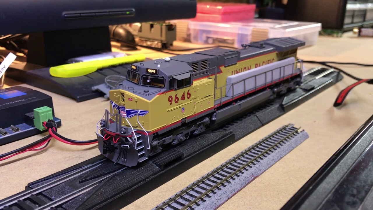 The DASH 9s Are Here! - YouTube