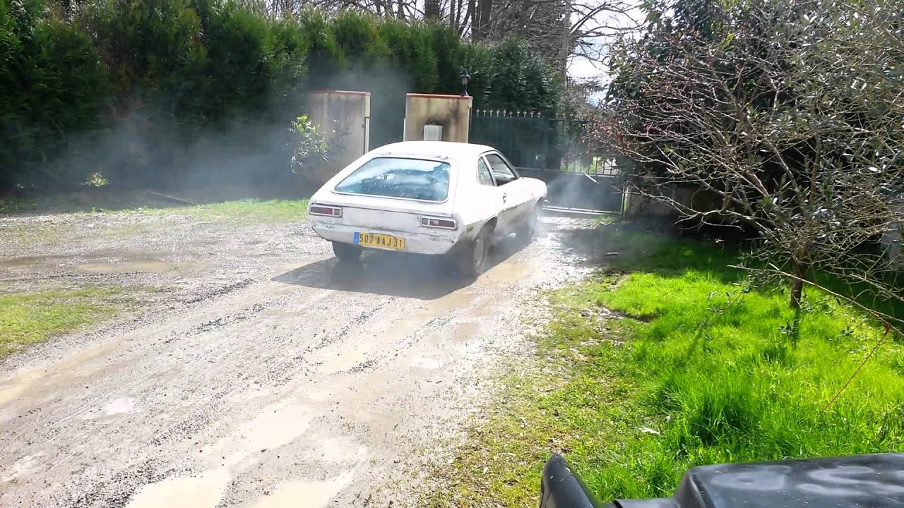 Burnout Ford Pinto - YouTube