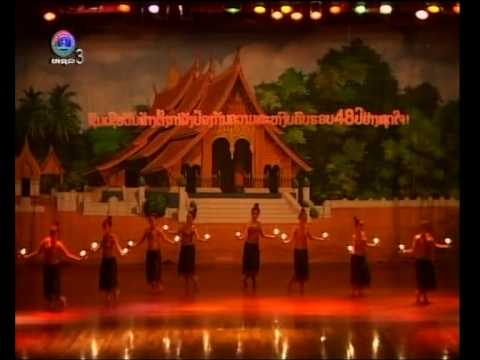 Lao Dancing - YouTube