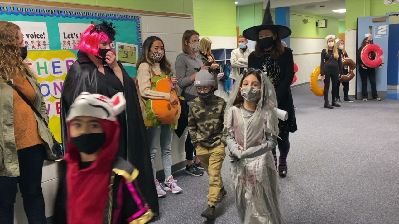 Rutledge Hall Halloween Parade - YouTube