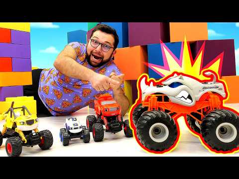 Canavar Arabalar Kaleye Saldırıyor! Arkadaşlarını Kurtarabilecekler mi?! 🚗💥Araba oyunları