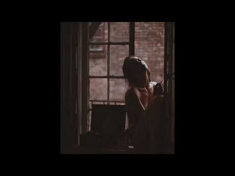 Selena Gomez - Nobody (𝘚𝘭𝘰𝘸𝘦𝘥 𝘋𝘰𝘸𝘯)  ♡♡♡