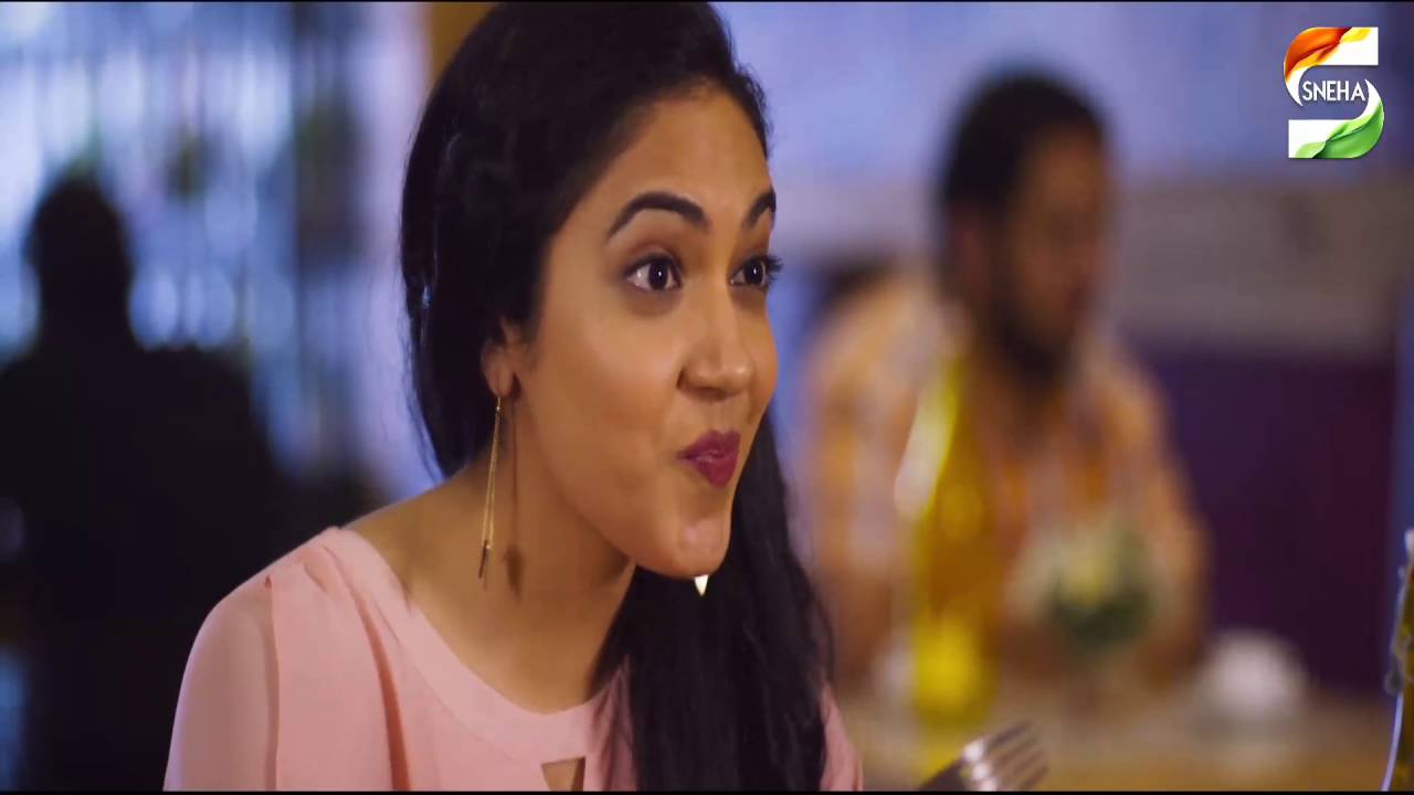 Pelli Chupulu Movie Raalupoola Song Promo - YouTube