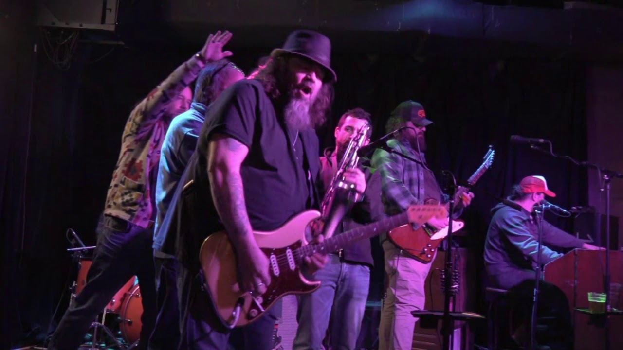 SOULSHINE FAMILY BAND - PREACHIN' BLUES - YouTube