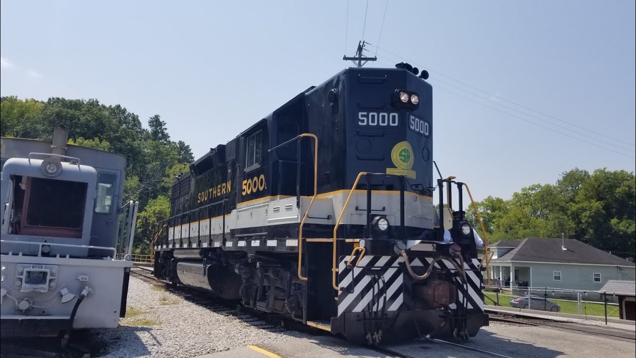 Cab Ride On Southern Railway GP38 #8000 From Grand Junction to East ...