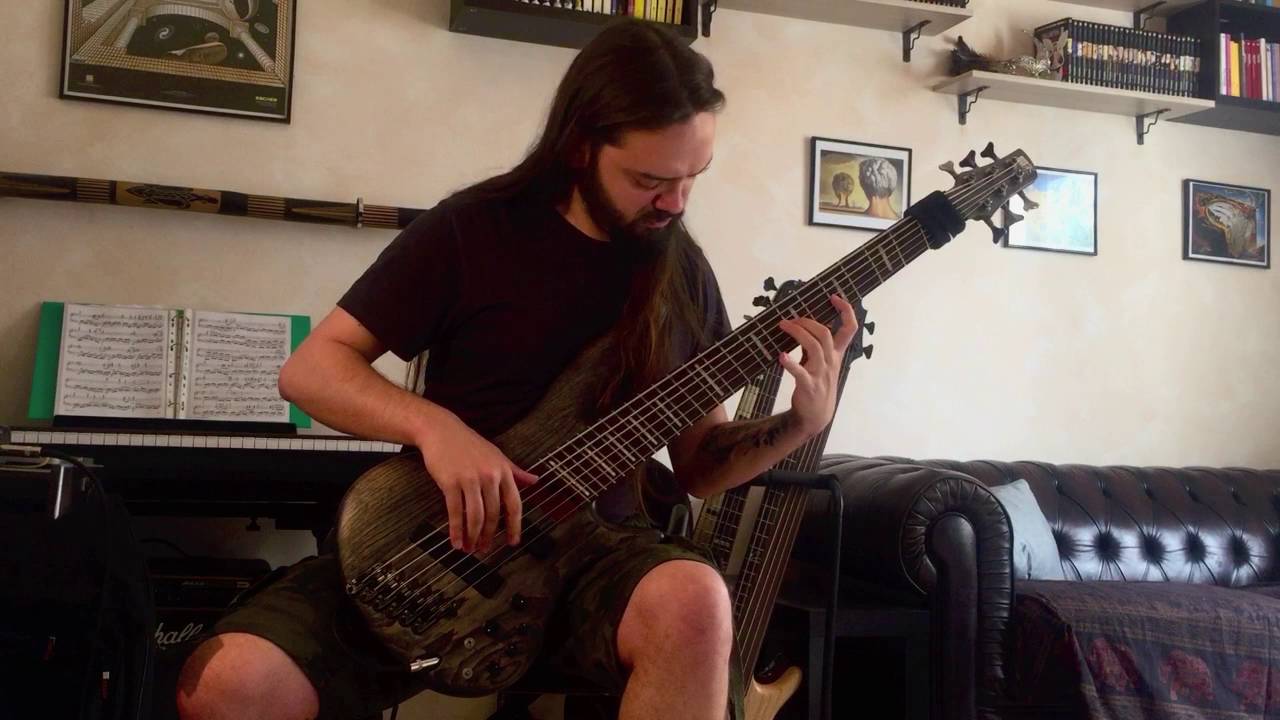 Classical Music Series - FLIGHT OF THE BUMBLEBEE on a 6 String Bass ...