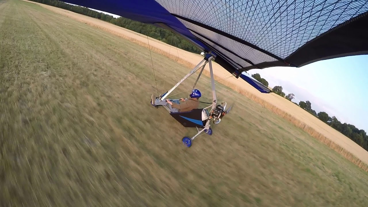 Peabee take off and landings 7 July 18 - YouTube