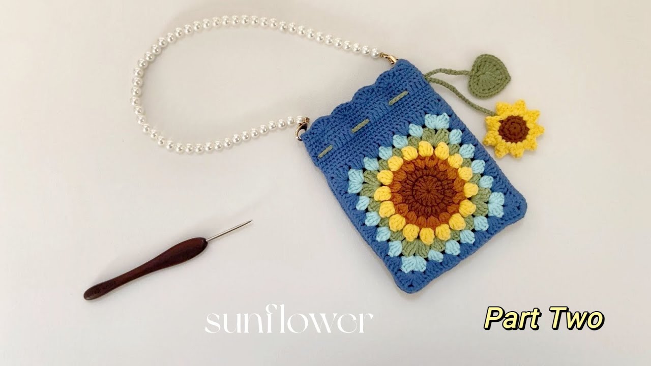 Part Two-How to Crochet the Sunflower Bag - YouTube