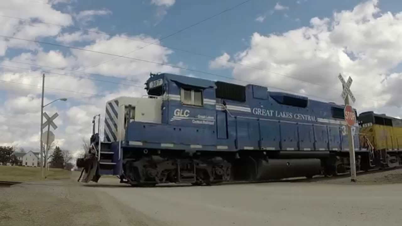 Great Lakes Central Railroad at Osmer! With GP35's! - YouTube
