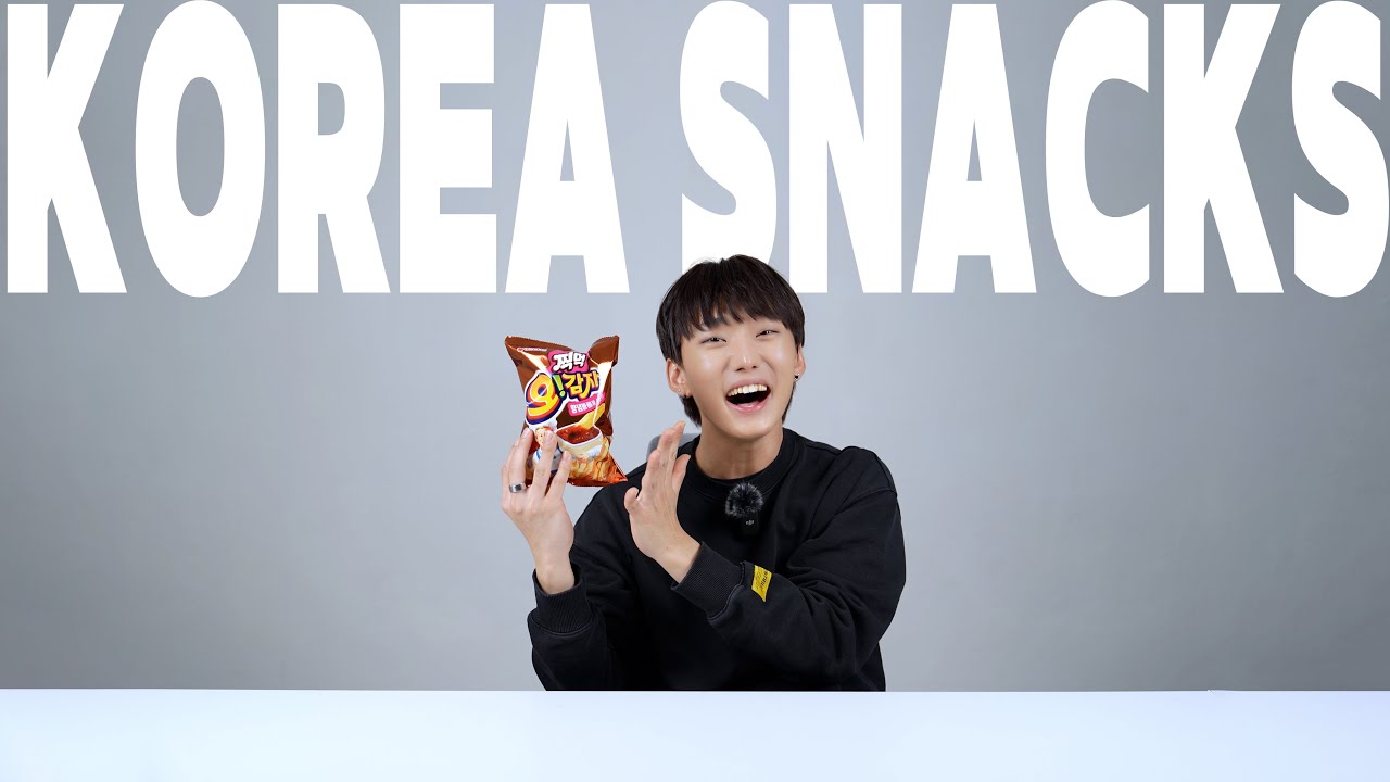 K-pop IDOL JN Favorite Korean Snacks [Oh! Gamja with BBQ sauce] - YouTube