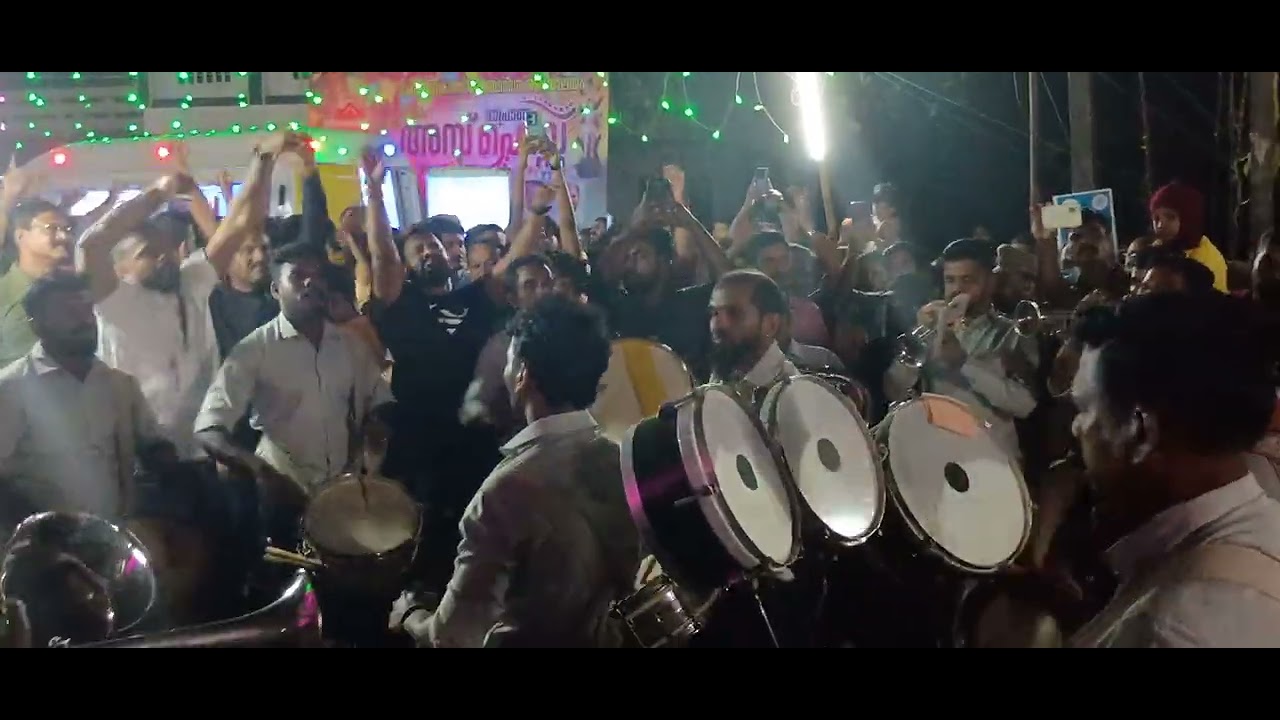 Dhamkinnakka Dhillam Dhillam | Kairali Chalakudy | Mapranam Town Ambu ...