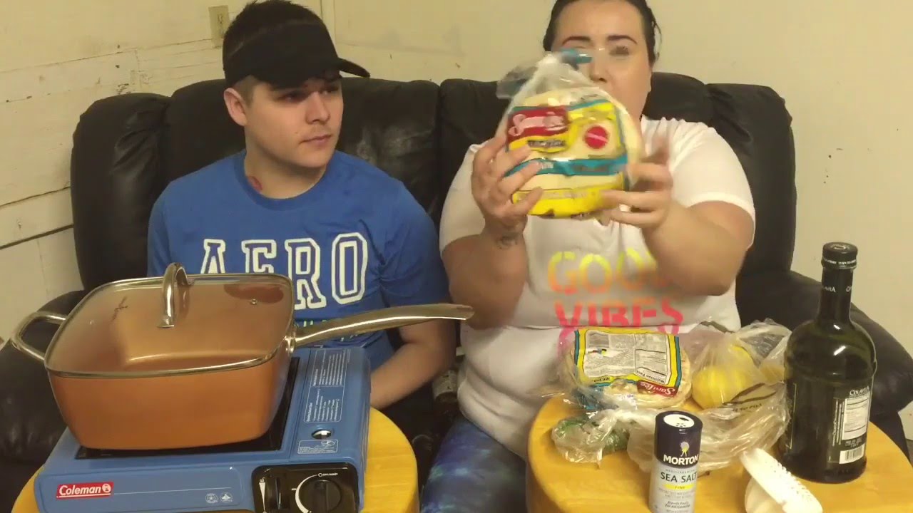 Mukbang - Salatat Bathinjan - سلطة الباذنجان - YouTube