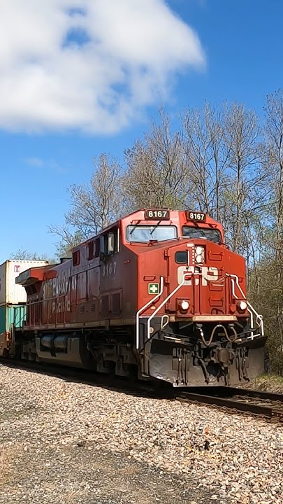 CP 8167 leads CPKC 114 south - YouTube