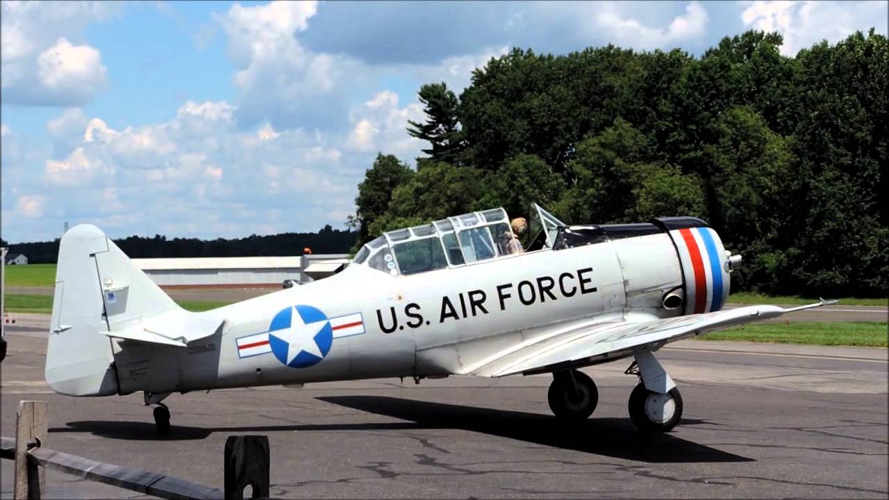 Spotting at the Flying W Airport - August 4, 2013 - YouTube