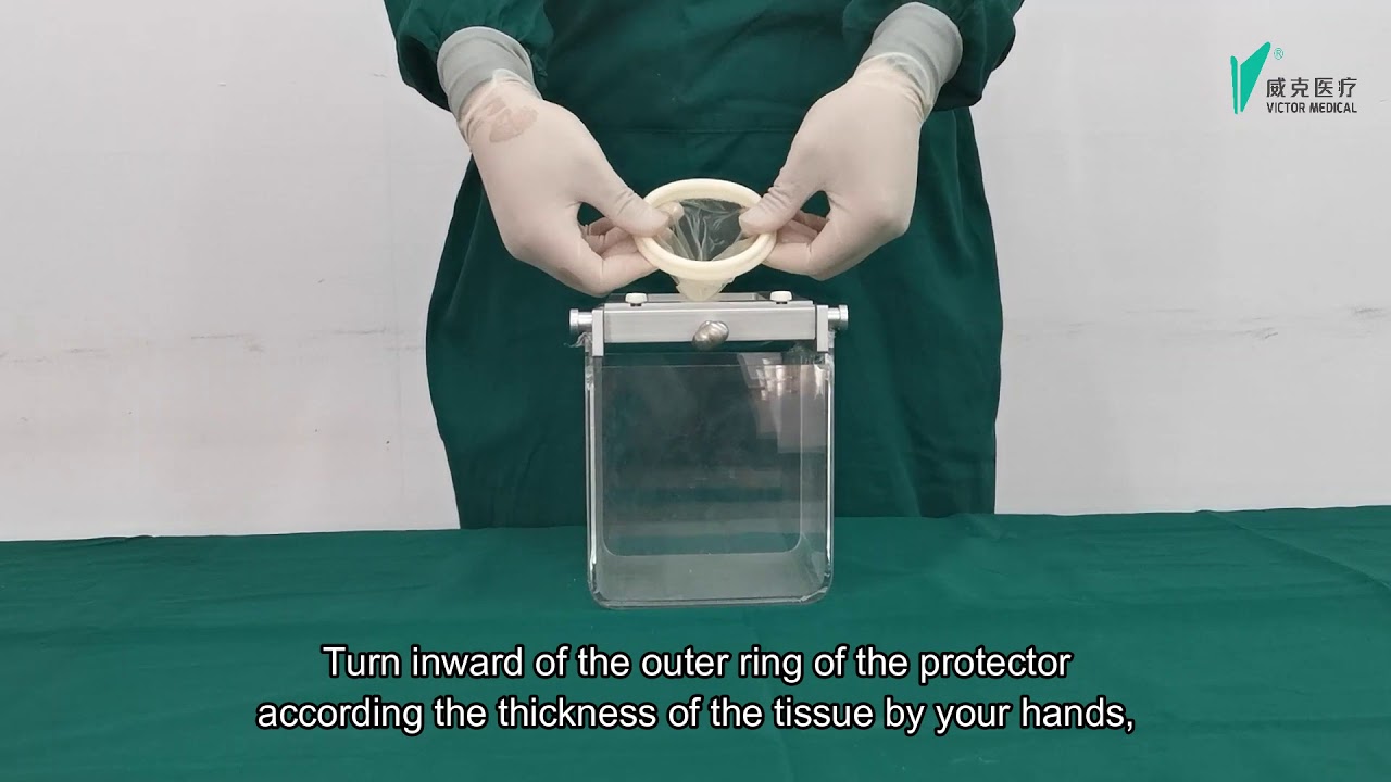 The operating steps of single use wound protector - YouTube