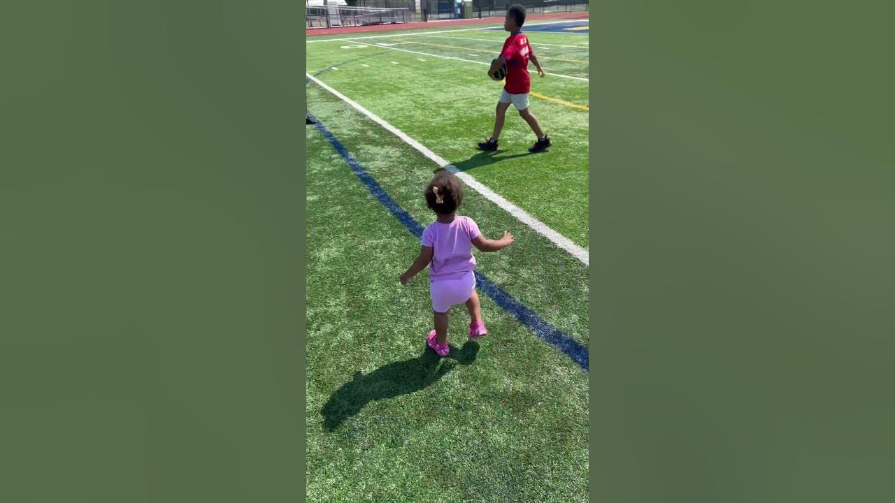 Girls vs Boys football - YouTube
