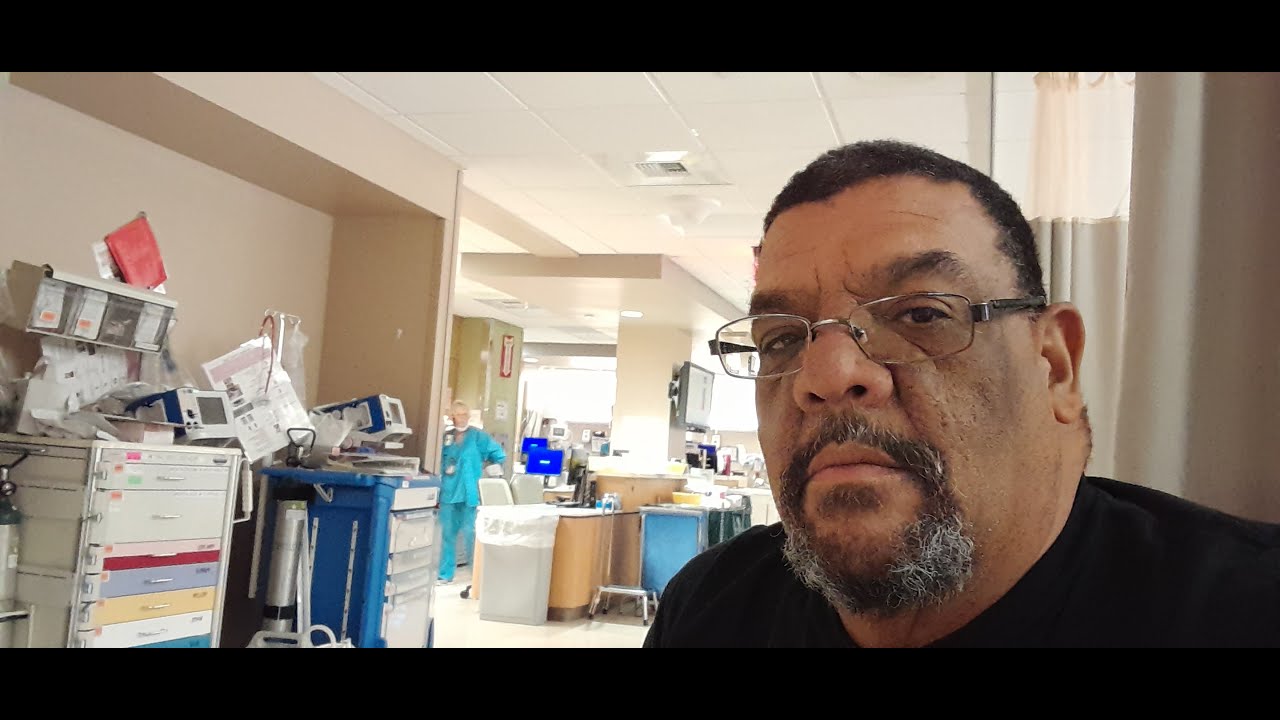 back at base camp, update on Foxy and me - YouTube