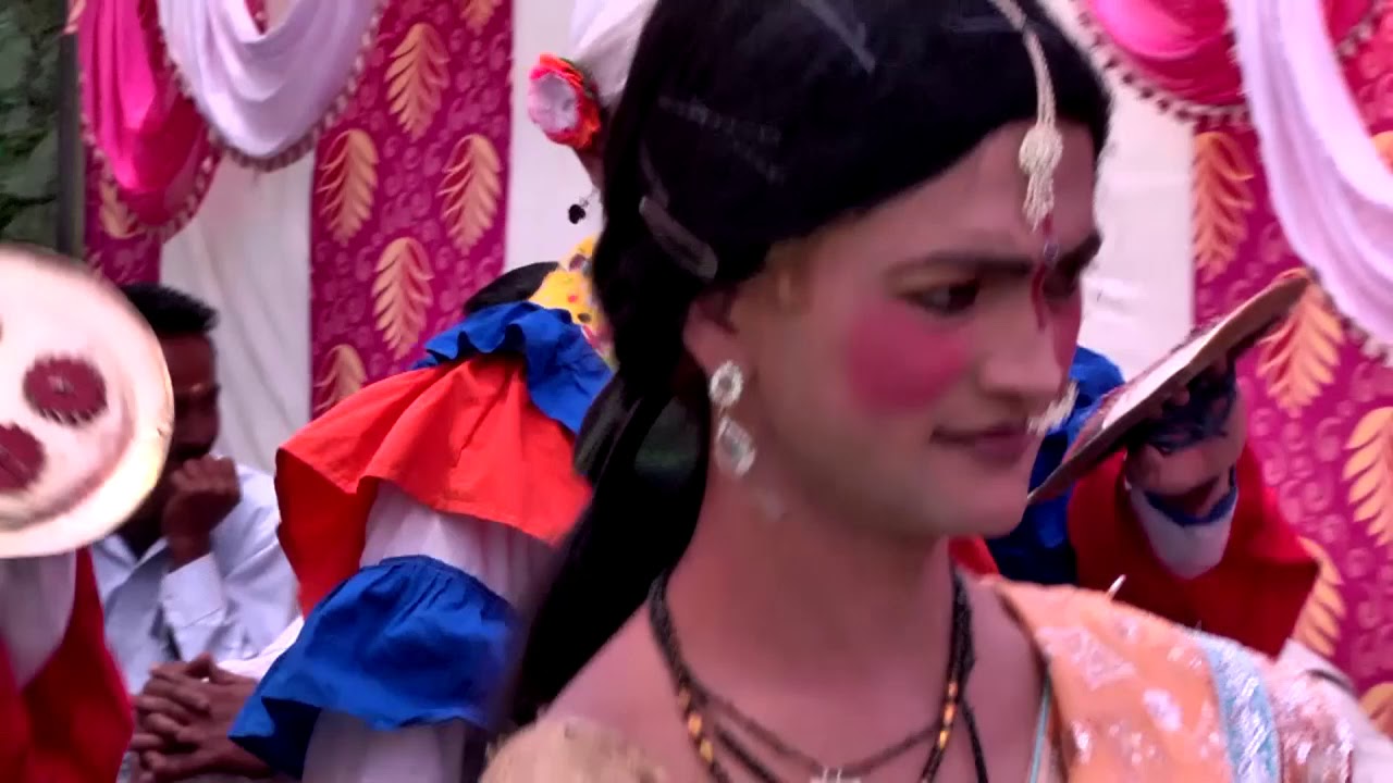 New Chaliya dance (Motion picture) - YouTube