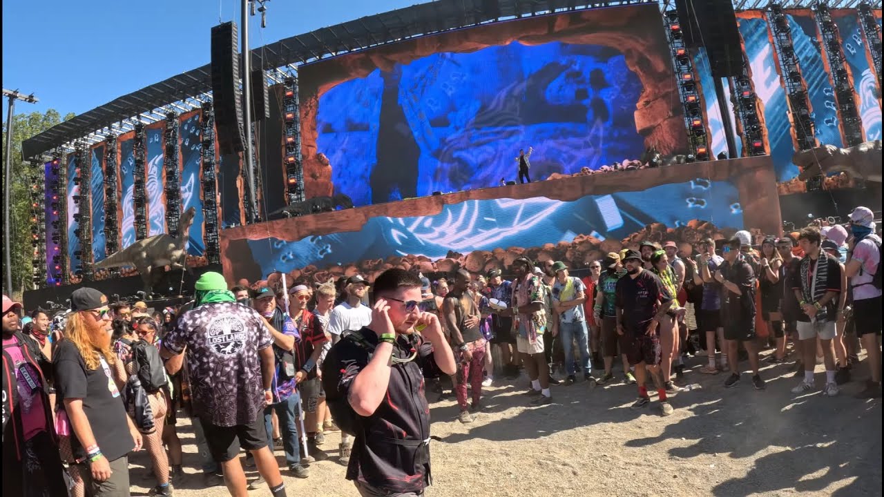 Vastive @ Lost Lands 2023 [Highlights] - YouTube