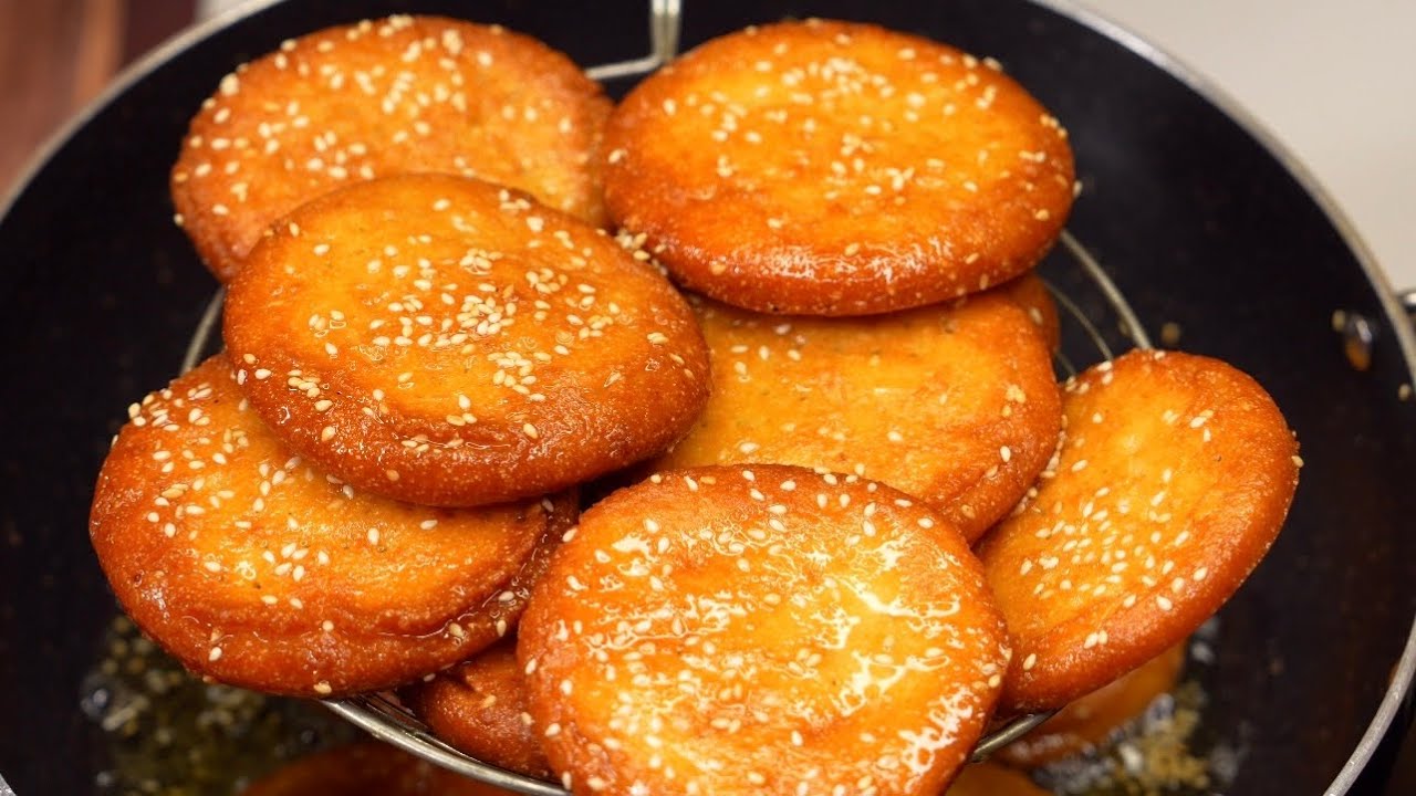 Meethi Tikiyan Recipe | Koonday Ki Tikiya Recipe | 22 Rajab Ki Tikiya ...