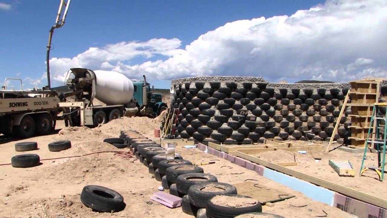 Overview of Footings, Buttresses and Bond Beam - YouTube