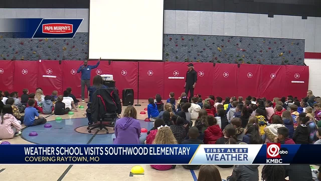 Weather School: KMBC Chief Meteorologist Bryan Busby visits Southwood ...