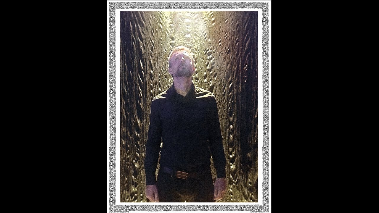 The Knight in Rusty Armor narrated by Matt Wray - YouTube