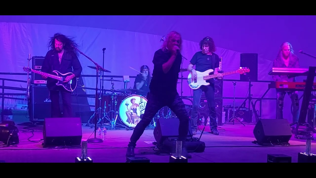 Beyond Purple - Street of Dreams - YouTube