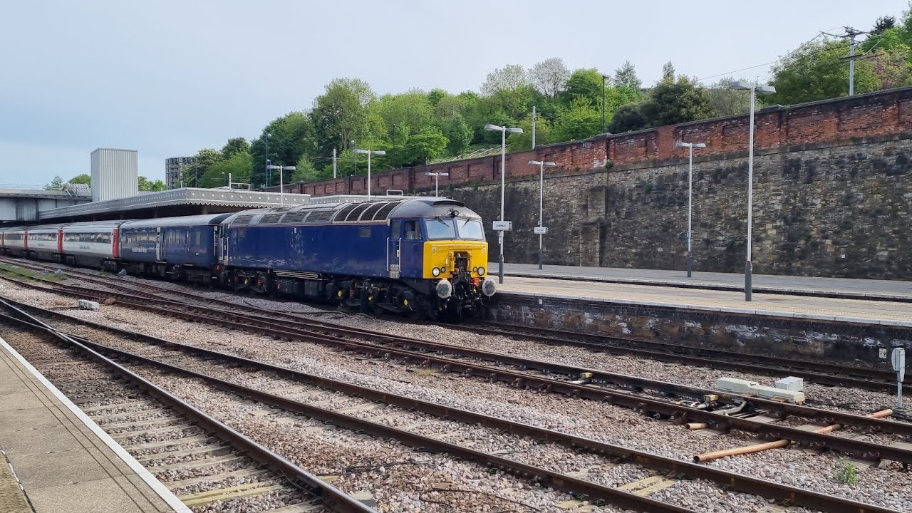 57303 at Sheffield railway station - YouTube