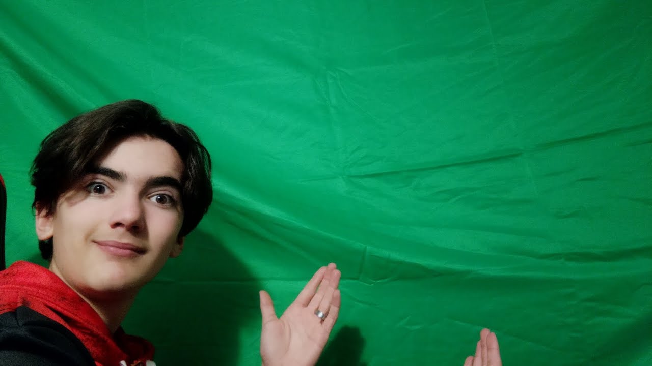 j'ai enfin un fond vert - YouTube