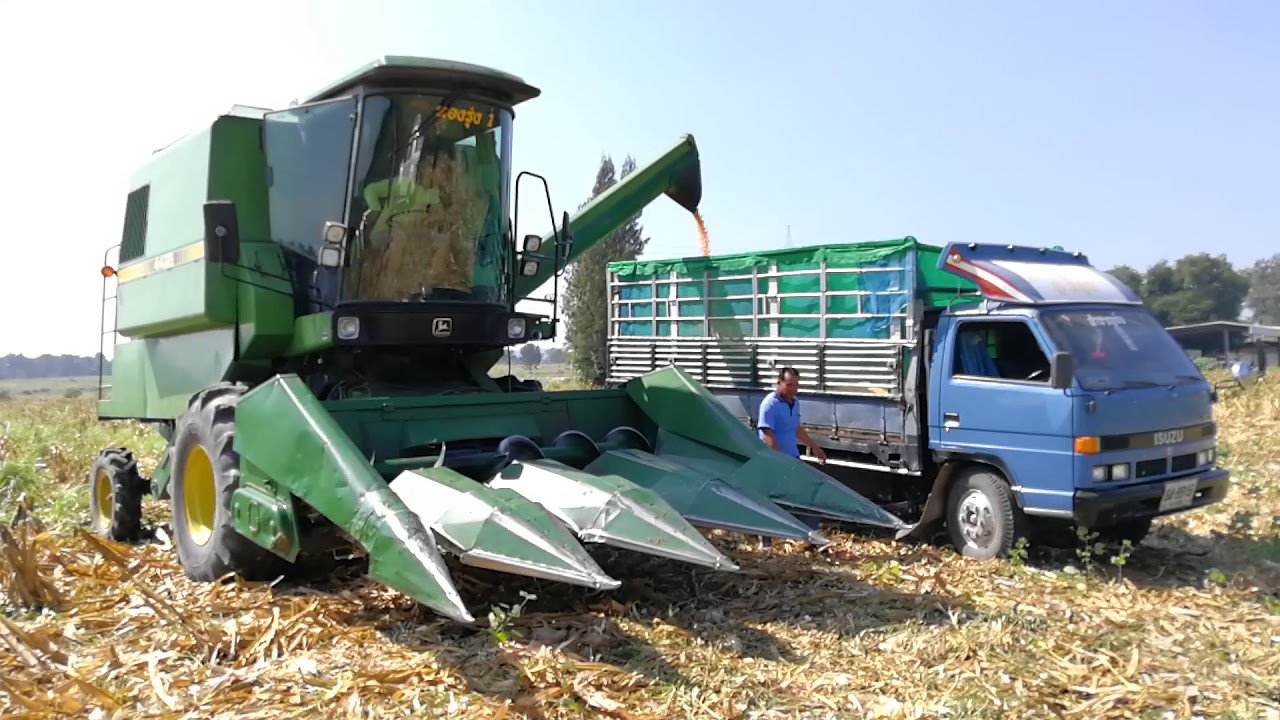 รถเกี่ยวข้าวโพด รถจอห์นเดียร์ | John deere 4425 Harvester Corn - YouTube