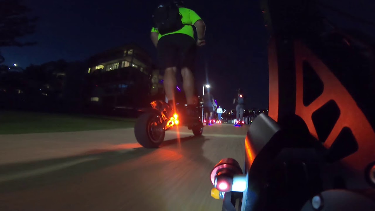 30km scootersquad city loop on the hero s8 dual 16Ah - YouTube