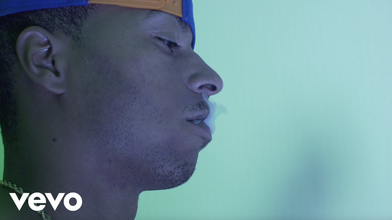 Diamond D - The Mirror (Official Video) ft. Sy Scott - YouTube