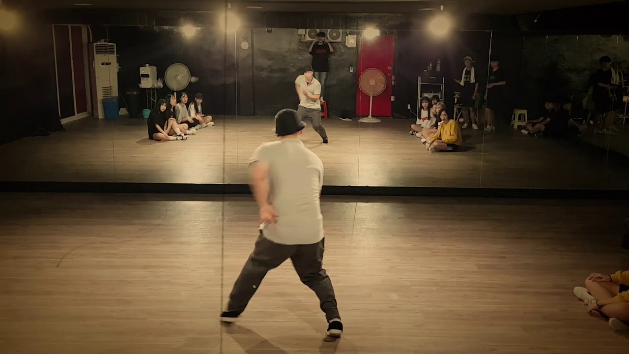 "Shape Of You"- Ed Sheeran dance/ Choreography by CROW 이천더탑댄스아카데미 ...