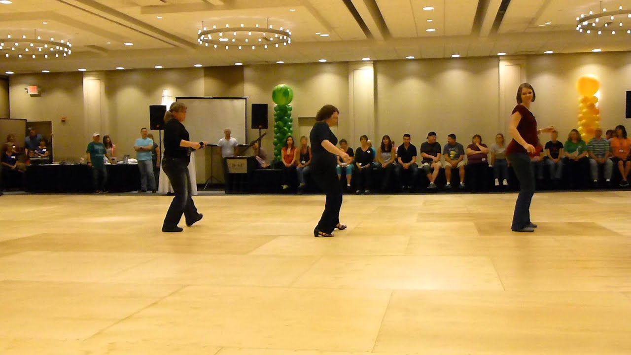 So Classic (Old School Chíc) Line Dance Demo @WCLDM 2014 - YouTube