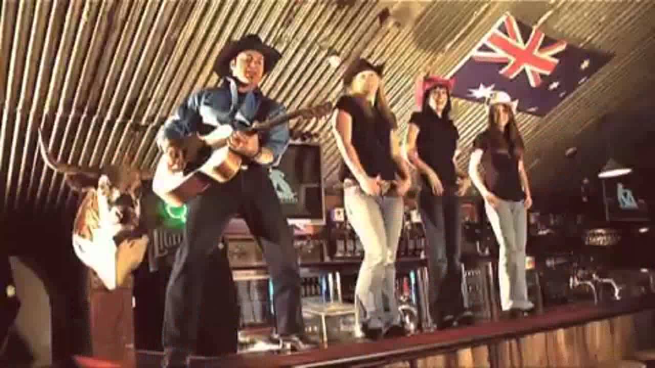 GIRLS ON HORSES Steve Eales - YouTube