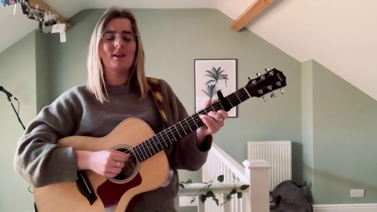‘Never Gonna to Give You Up’ Cover / Ellie Pollard - YouTube