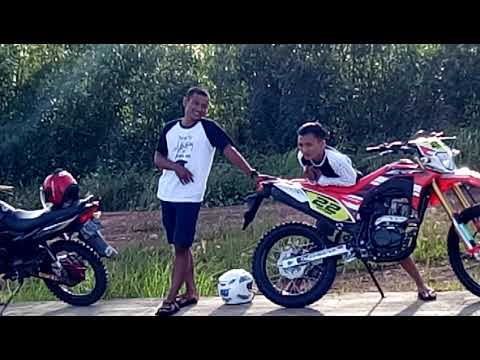 Dragbike Tes isi 1Jt R'Zandiya vs Vandiari. R'Zandiya menang jauh bro