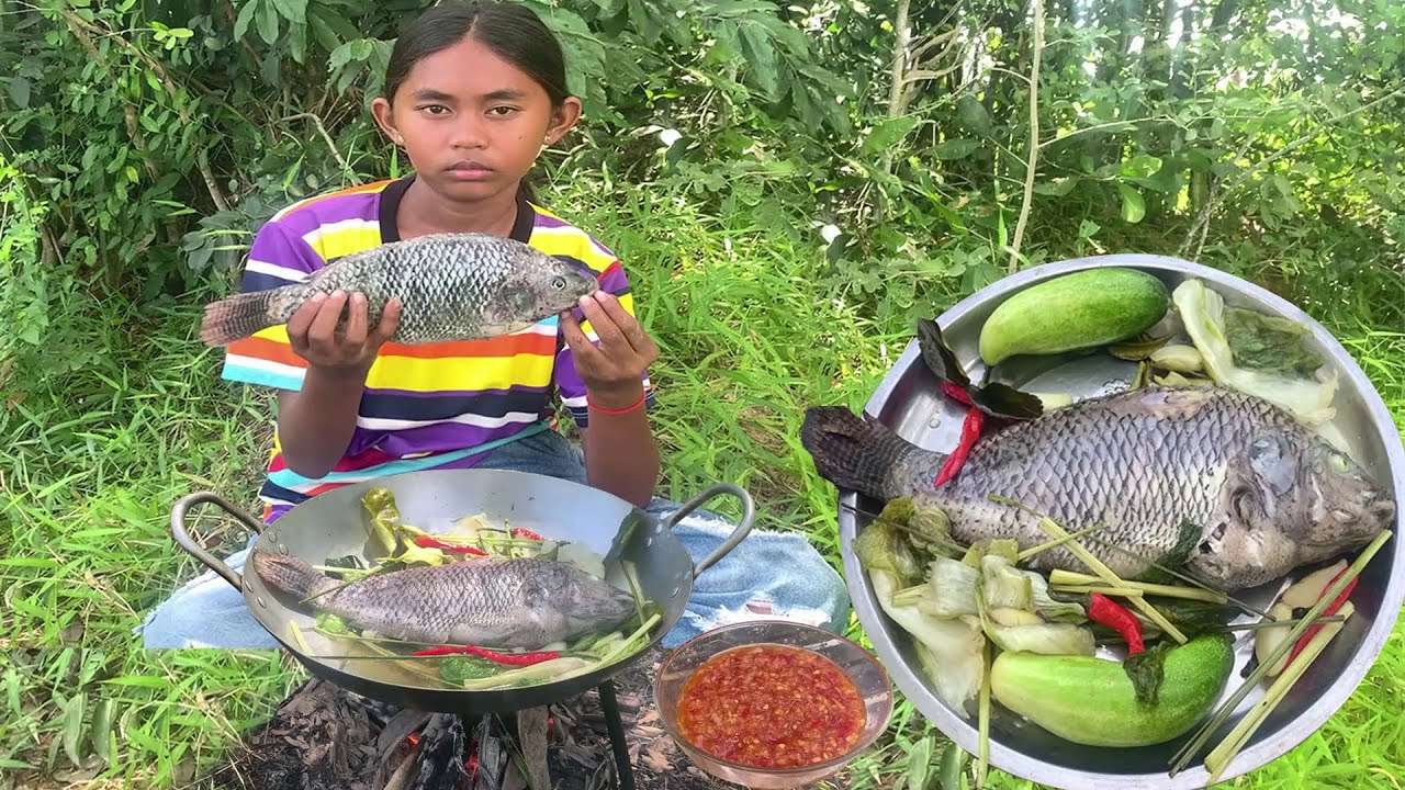 Rural Cooking Skill: Cooking Big Fish (Labya Fish) Eating in Forest So ...