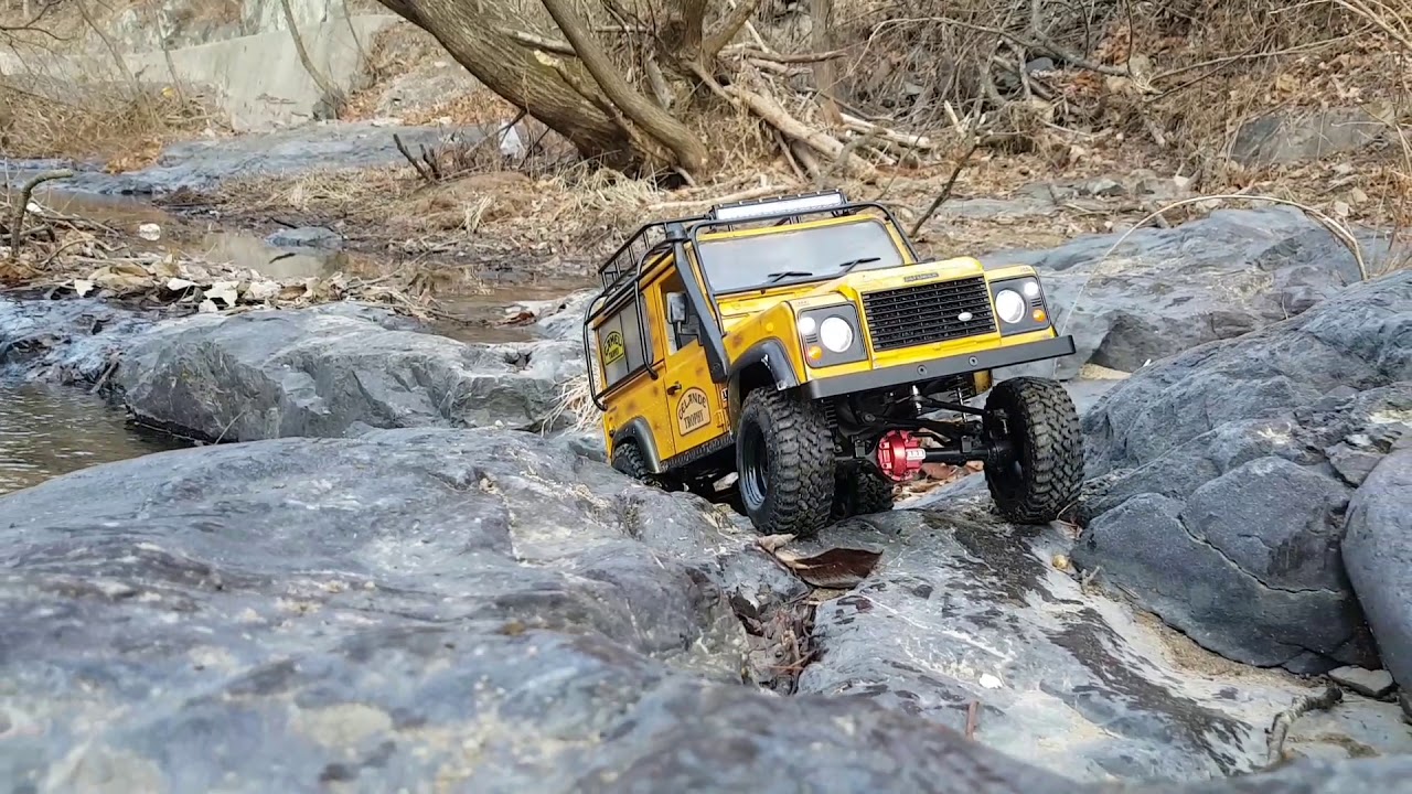 RC4WD D110 & CUSTOM D90 PICKUP & RC4WD CAMEL D90 / Group Run - YouTube
