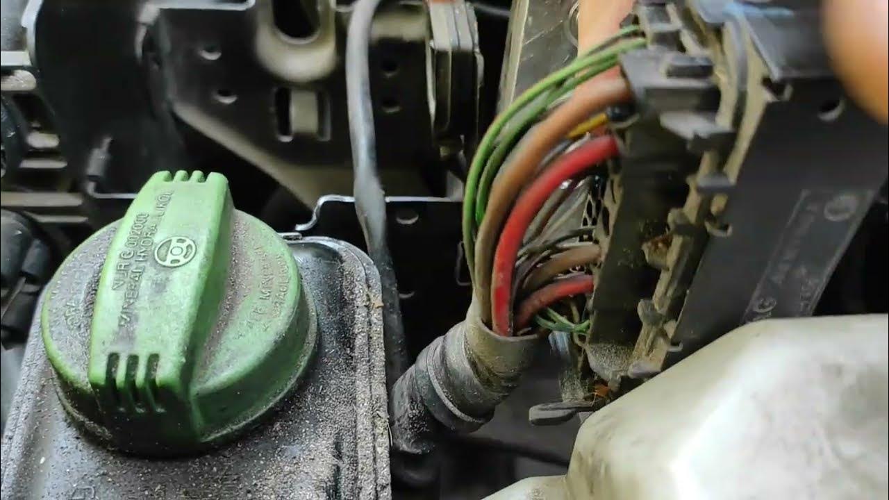 Audi A4 B6 Brak Komunikacji Z Abs Esp Youtube
