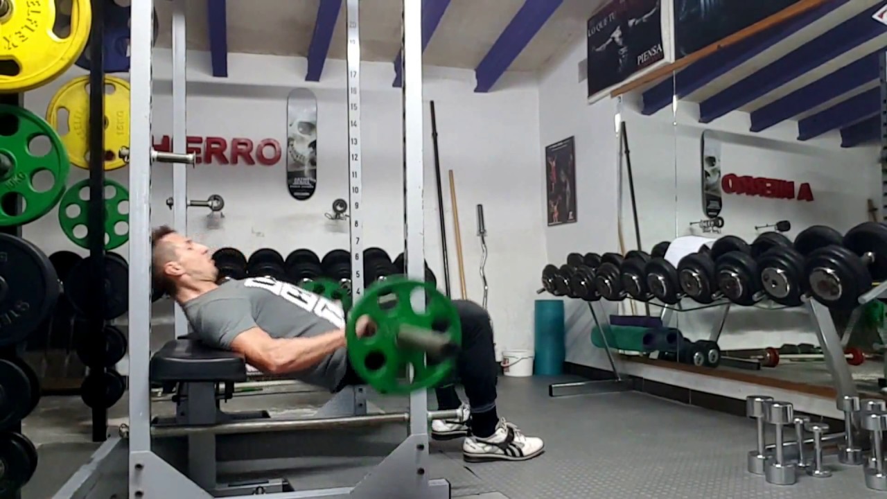 Técnica Hip Thrust - YouTube