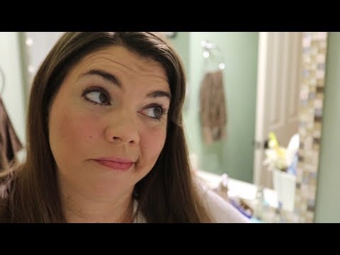 QUICK BATHROOM SPEED CLEANING ROUTINE | CLEAN WITH ME